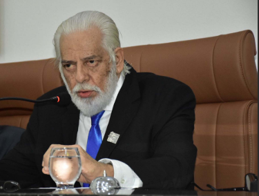 Feira de Santana de luto com a morte do radialista e jornalista Carlos ...